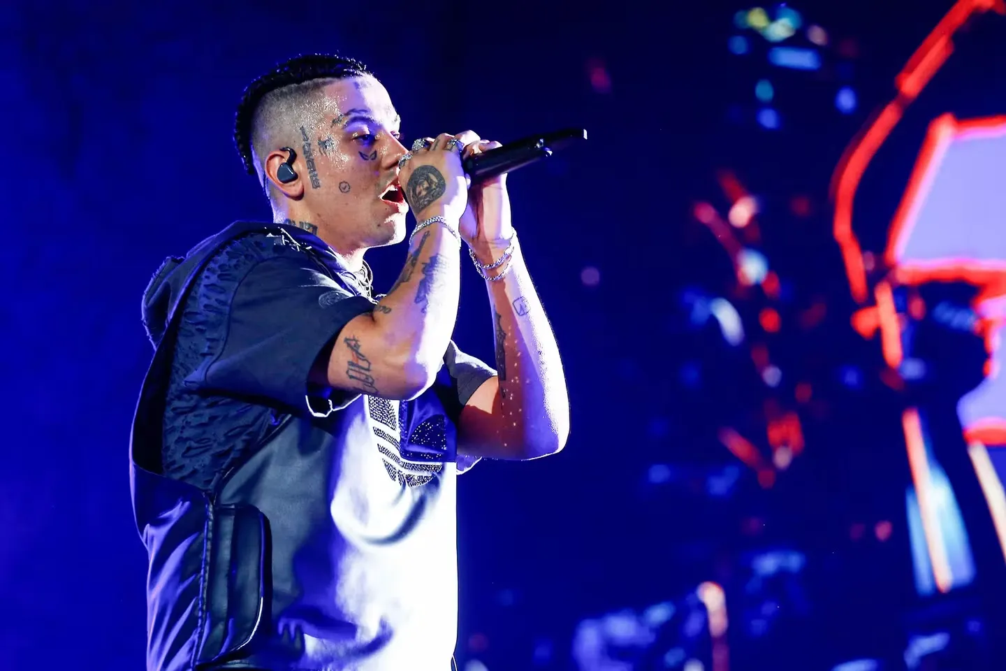 El cantante de trap Duki dio un histórico show en un colmado River Plate